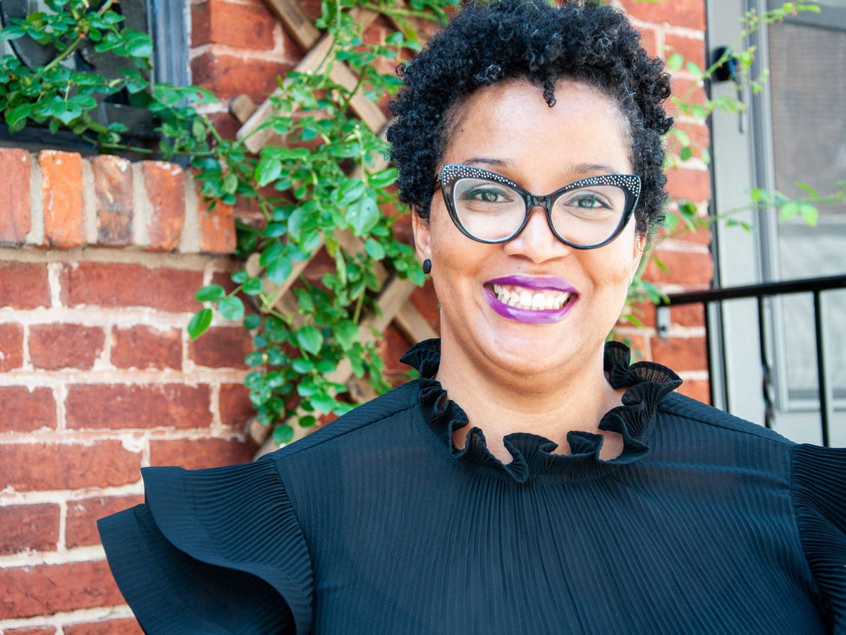 Fiberside Chat: Karida Collins September 4 — String Theory Yarn Co